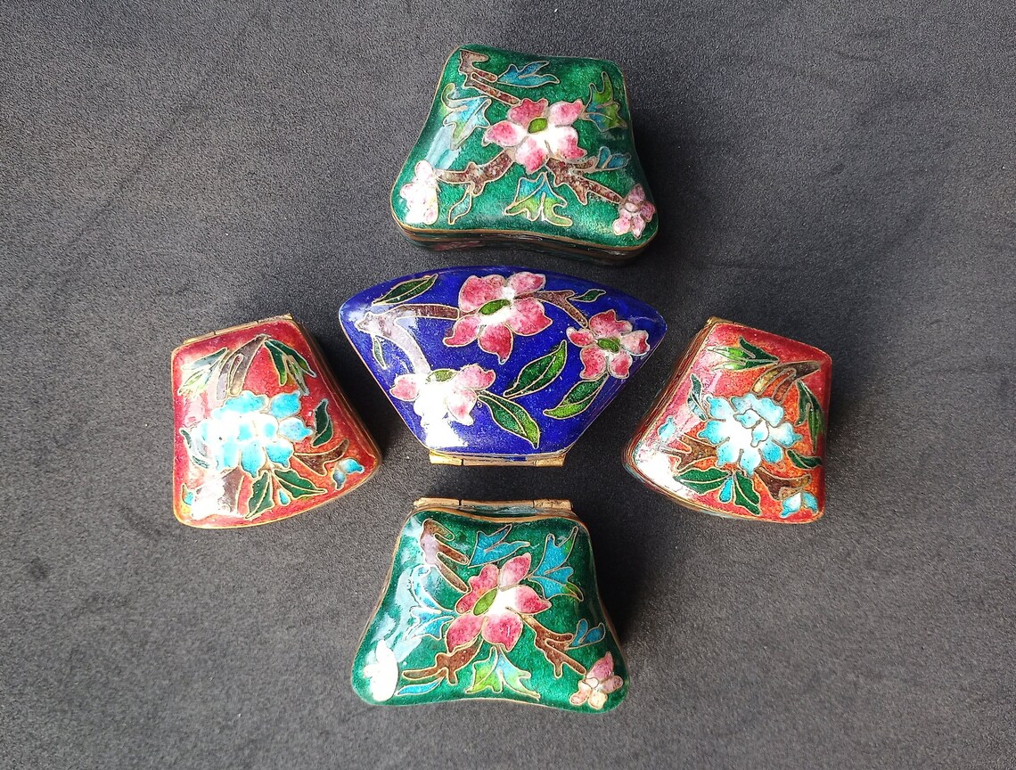 Vintage Ancient Cloisonne Trinket Boxes, Collection Pill Boxes. Chinese ...