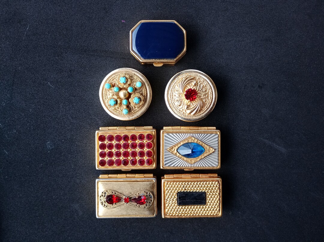 Vintage Metal and Resin or Glass Pill or Snuff Box. Cameo With Lady ...