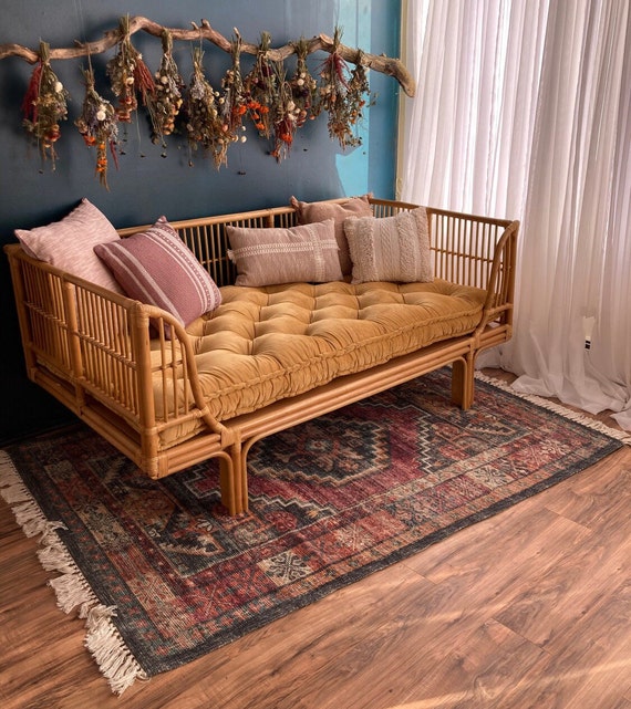 Cushion design for wooden sofa store