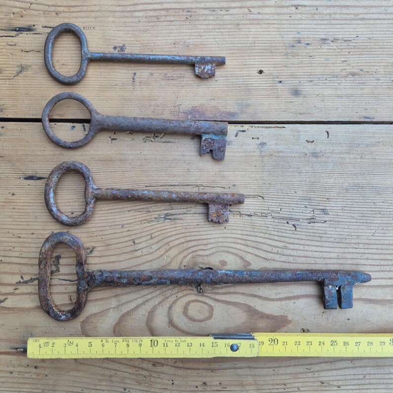 Large Antique Key, Skeleton Key, French Home Decor - Etsy