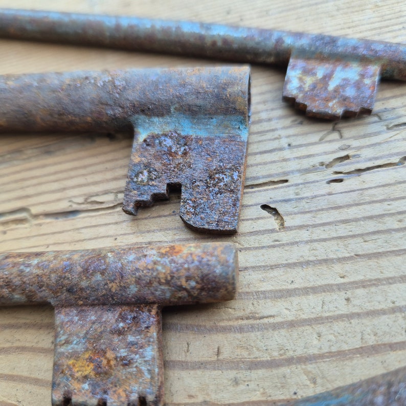 Large Antique Key, Skeleton Key, French Home Decor - Etsy
