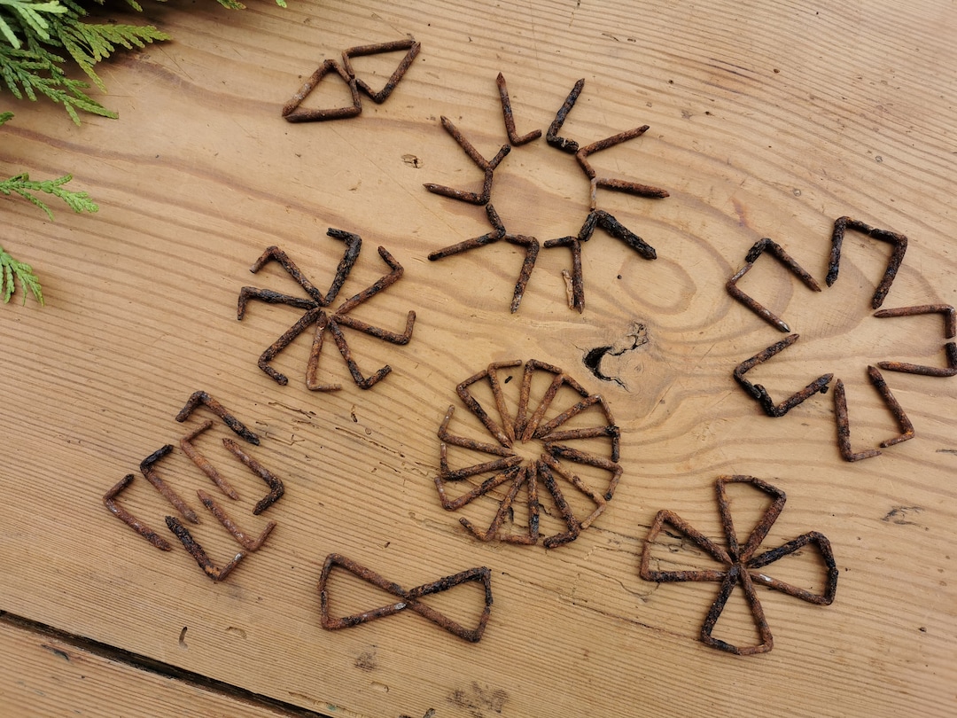 Rusted Hook Nails: L-shaped Metal Craft Supply (50 Pc) - Etsy