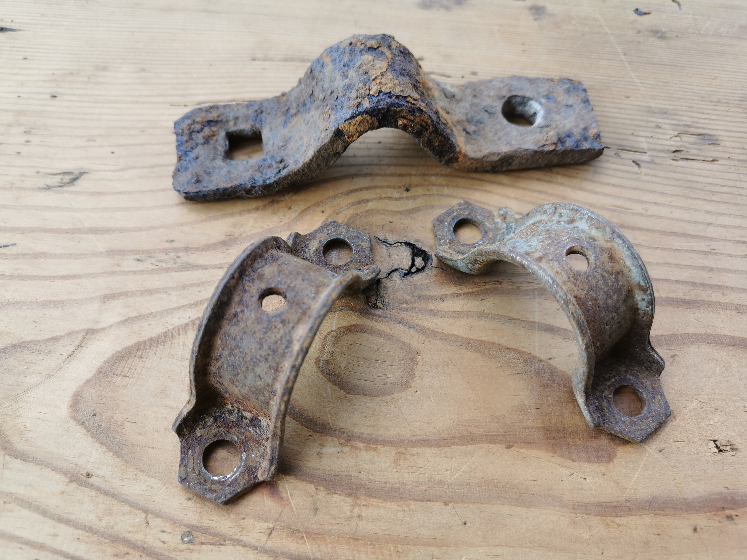 Rusty Metal Fasteners U Bolt Brackets for Metalcraft - Etsy