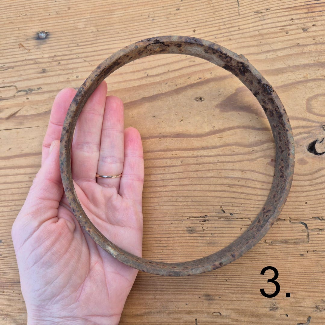 Rusty Metal Ring, Rusted Circle, Old Industrial Parts - Etsy