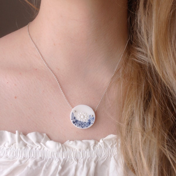 Delft Blue Necklace - Etsy