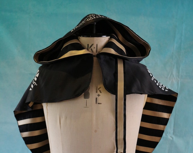 Higgs, Death Stranding, Cape With Vinyl Print and Leather Traps ...