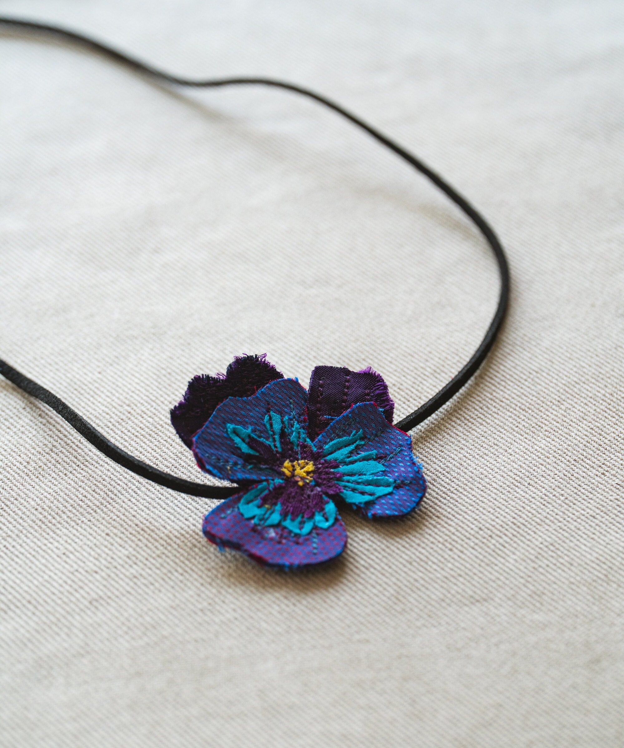 Elegant Flower Choker, Necklace for Woman, Pansy Choker, Bridal ...