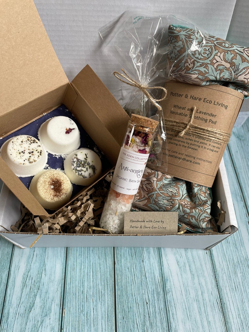 Menopause Gift Box: Handmade Aromatherapy Spa Set - Etsy