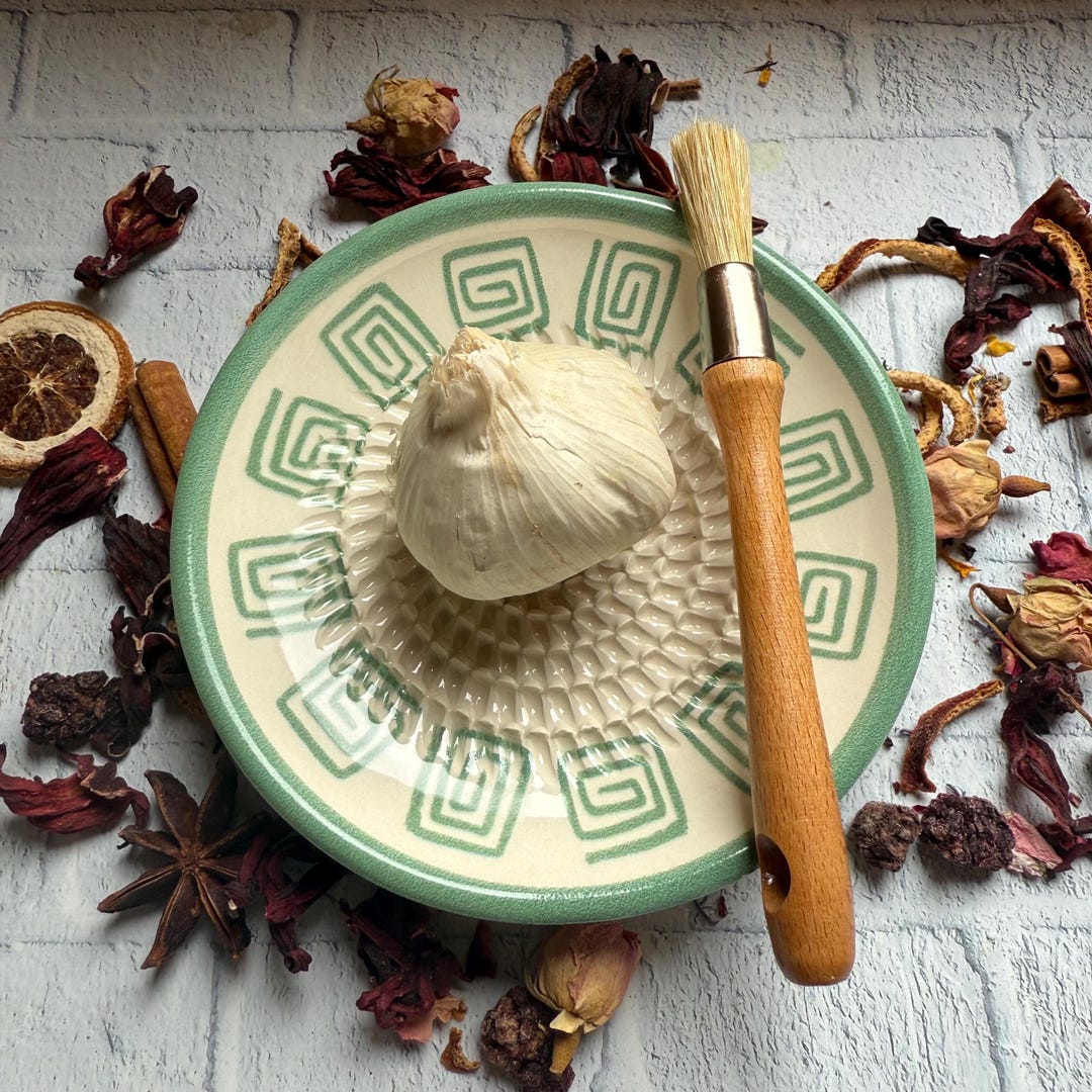Handmade Ceramic Garlic Grater Plate: Kitchen Rub Dish With Optional ...