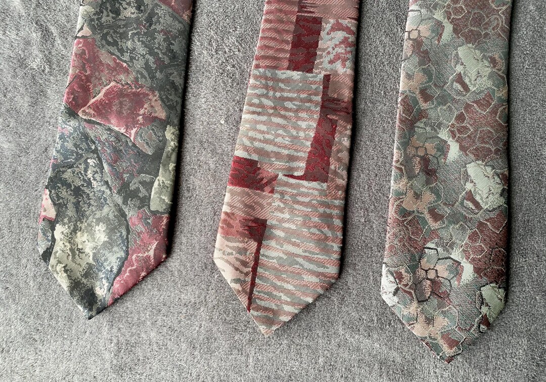 Vintage Polyester Necktie SET: Rustic Abstract Pattern, Metallic Retro ...