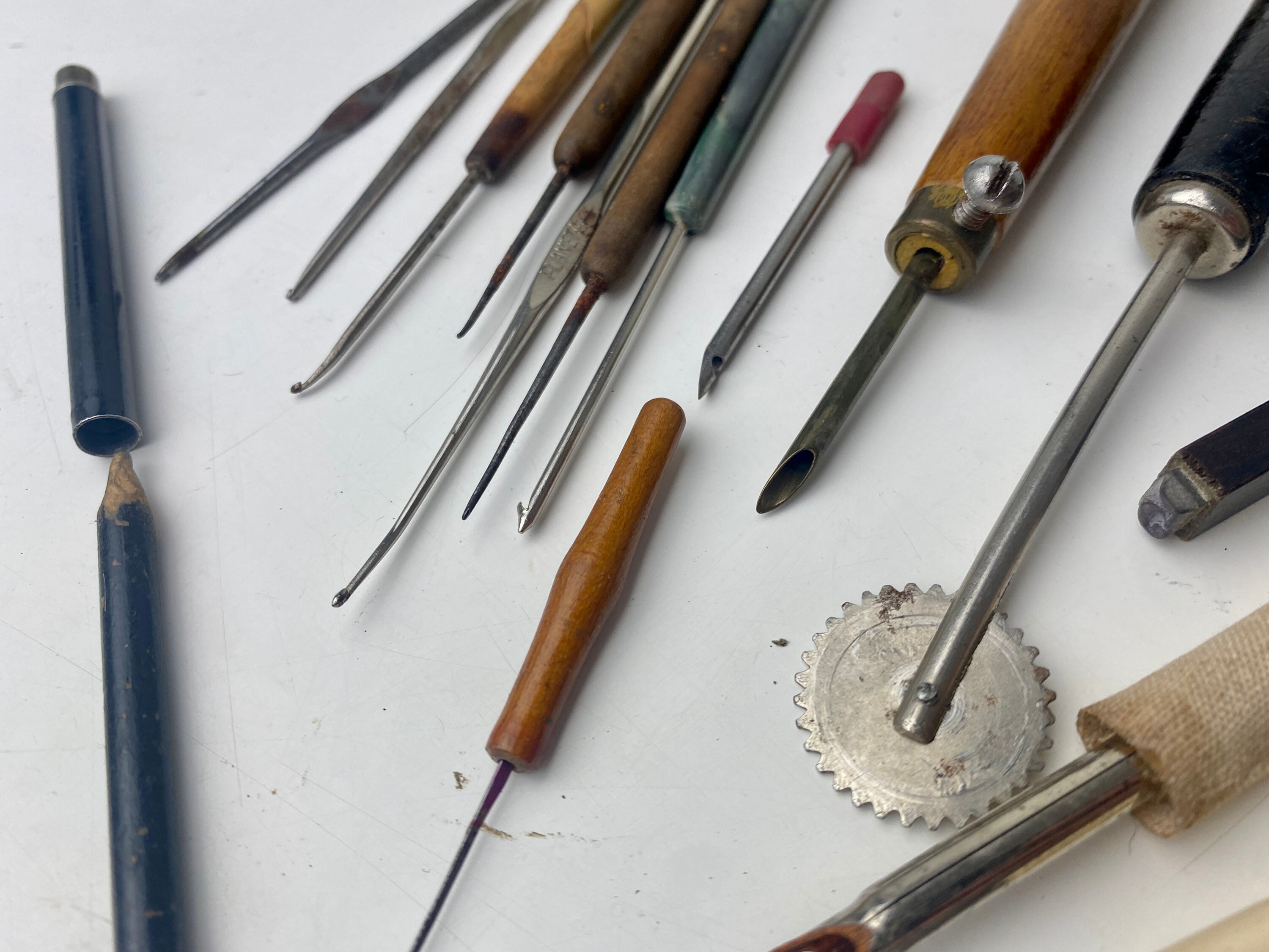 Vintage Tool Set Retro Sewing Tools 1930s Crochet Needles - Etsy