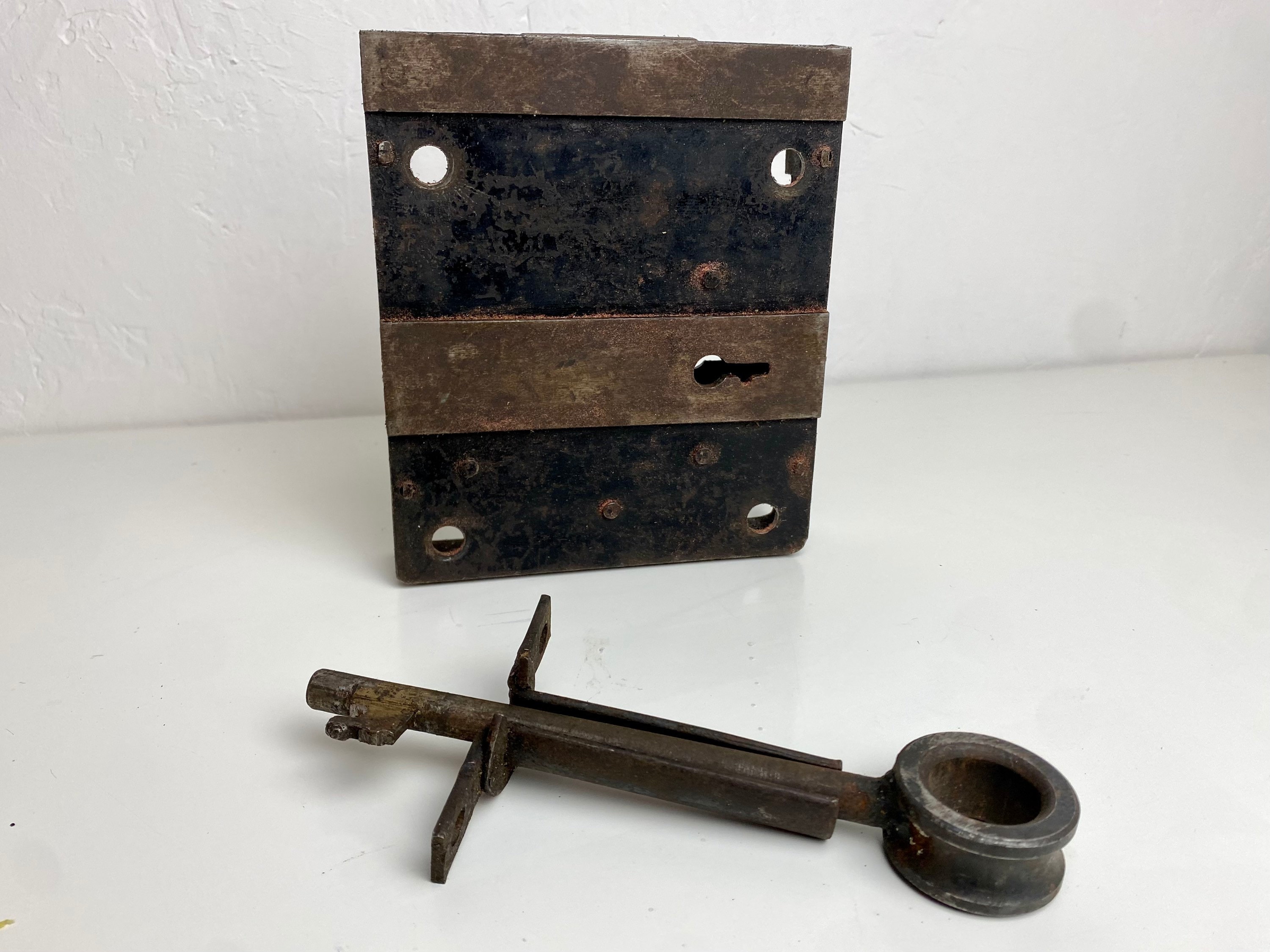 Retro Rustic Lock, 1900 Mechanical Door Gate Lock With Big Key, Old ...