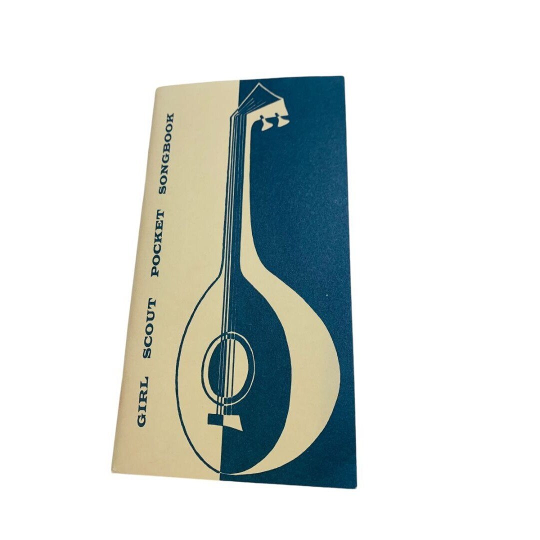 Vintage Girl Scout Pocket Handbook Copyright 1956 Printed in USA ...