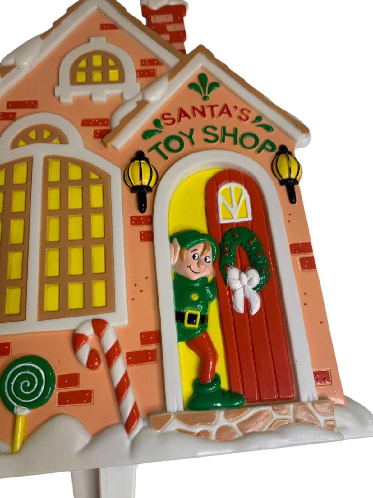 JSNY Santas Toy Shop Elf Plastic Christmas Yard Lawn Stakes Decor 1990s ...
