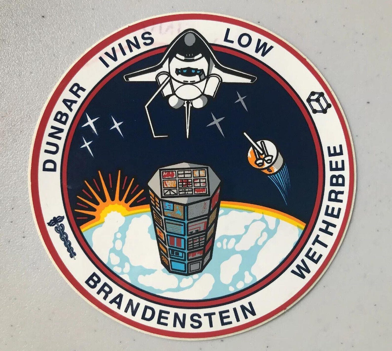 NASA Shuttle STS-32 Crew Members Dunbar Ivins Low Wetherbee Decal ...