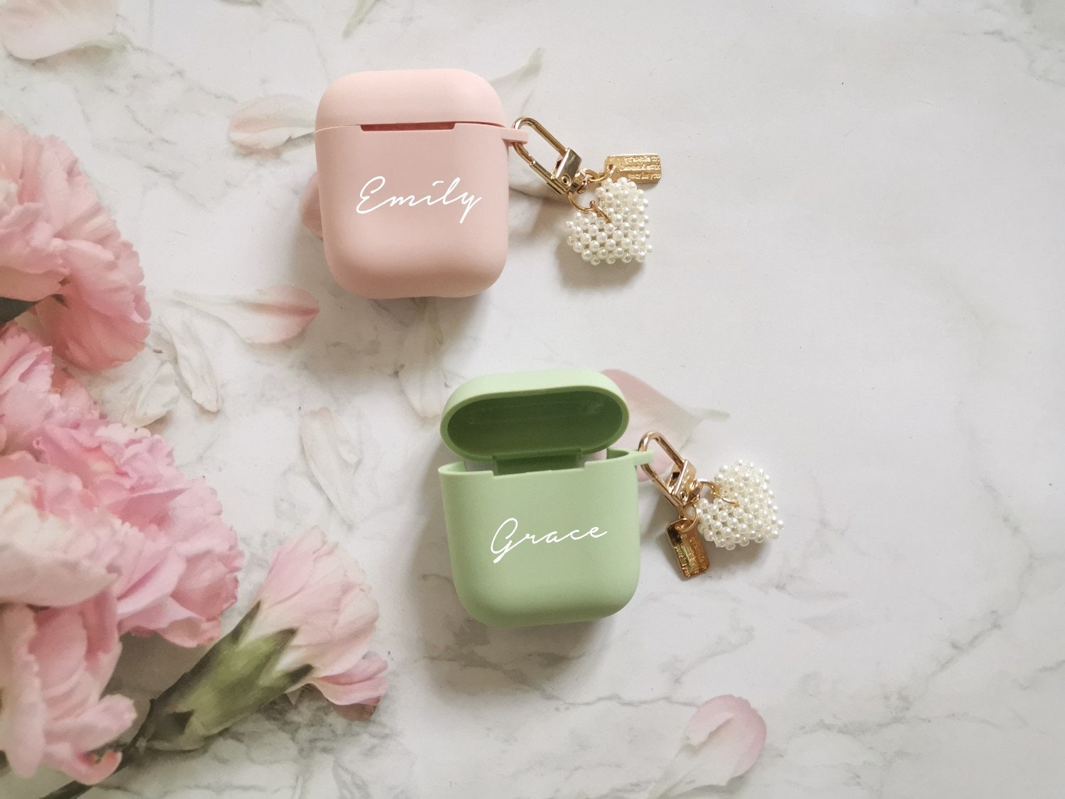 Custom airpod casepersonalized airpods case heartcustom name | Etsy