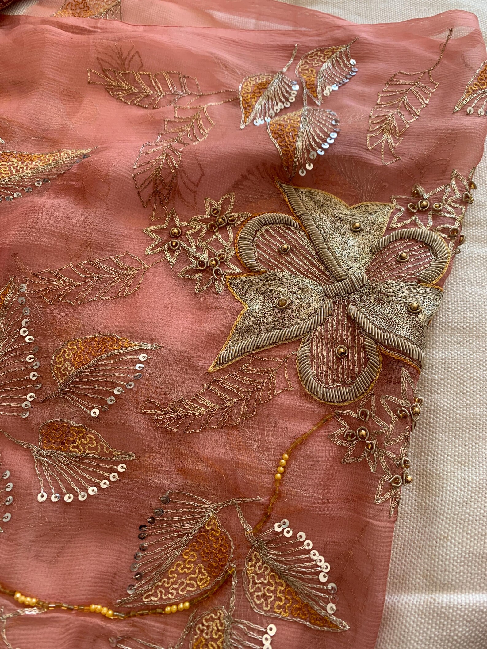Bundle of 4 Squares of Embroidered Antique Silk 50x40 and 40X60 Cm for ...