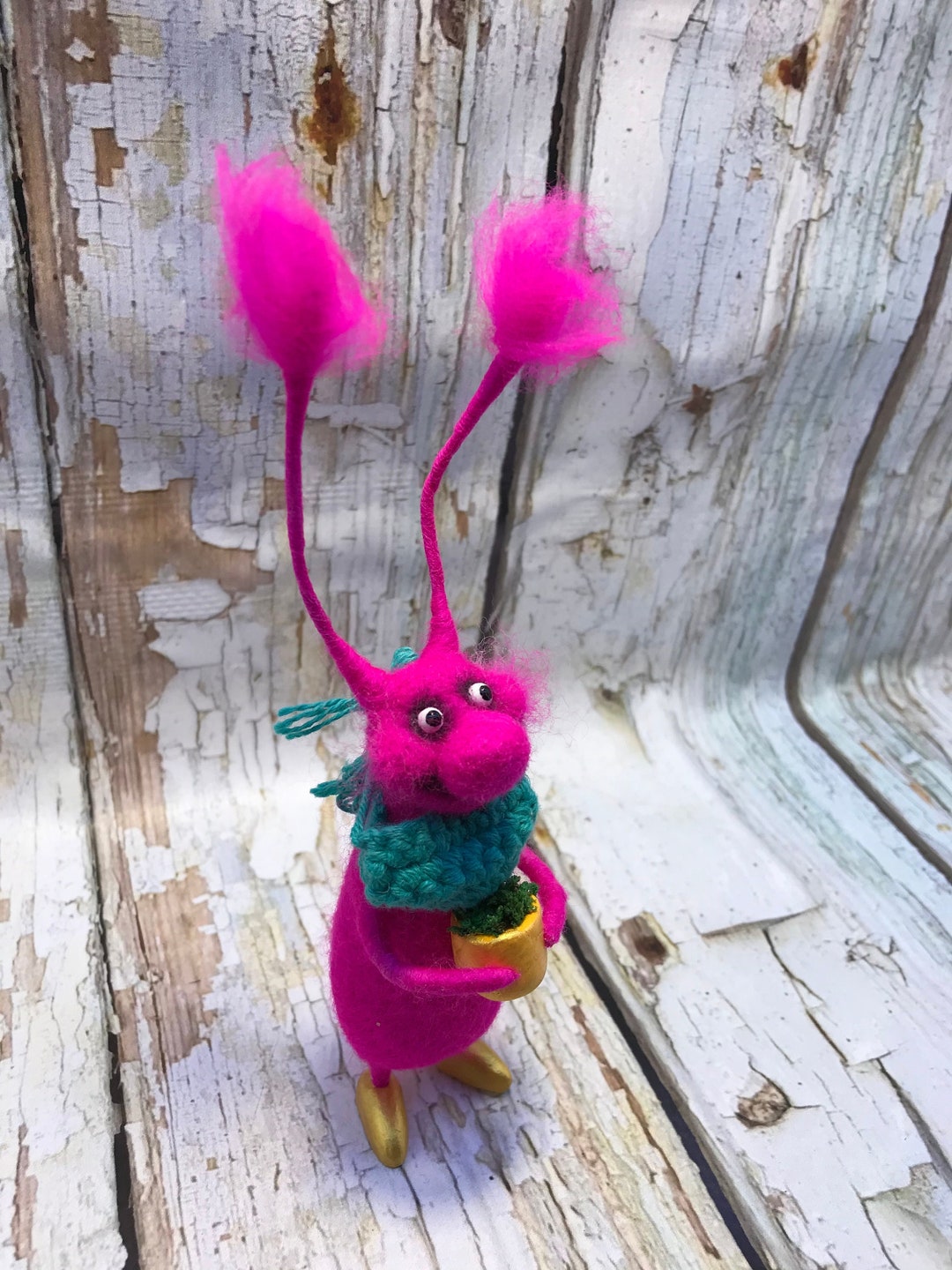 Cockroach Pink , Woolen Toy, Gift, Interior Toy , Handmade, Decor ...