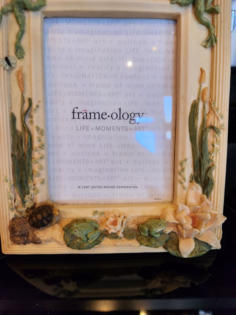 Solid, Heavy 8 X 10 Picture Frame With Frogs - Etsy