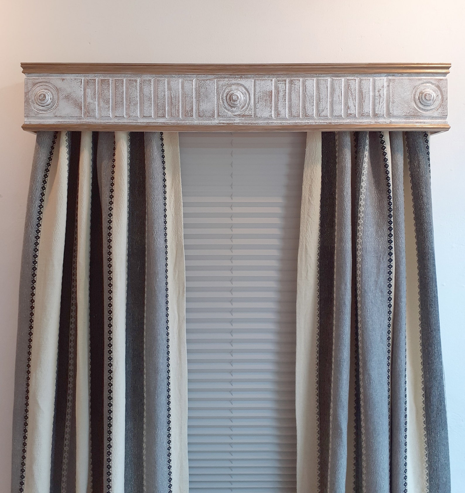 Bronze Pillar Window Cornice With Golden Lines - Etsy