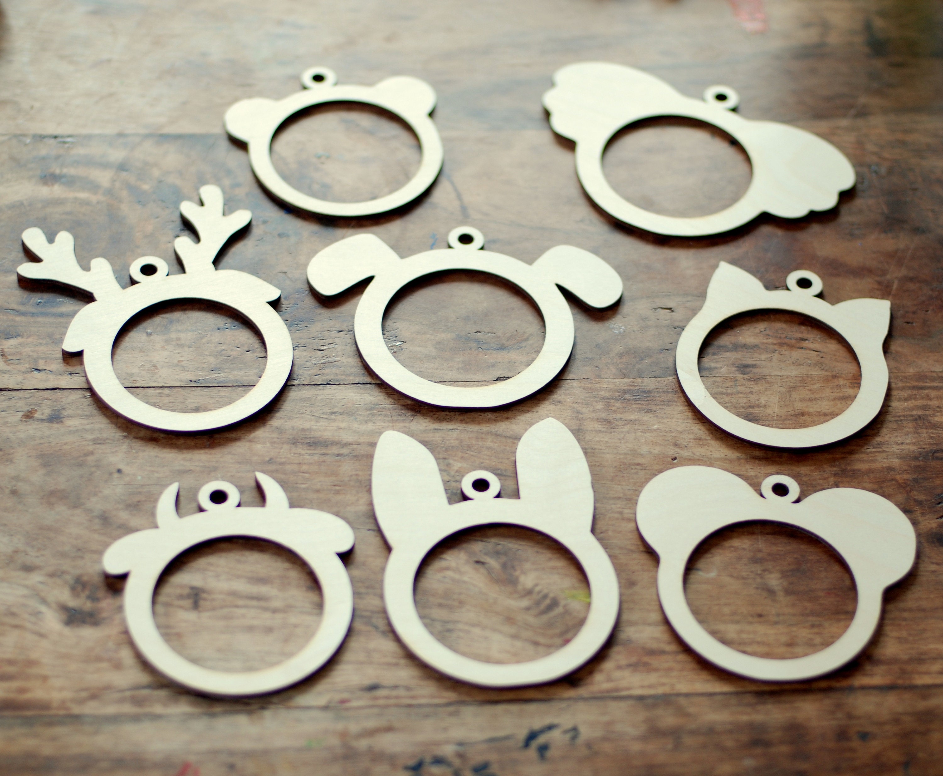 Decors in Animal Shapes Vector File, DIY Christmas Ornaments With Names ...