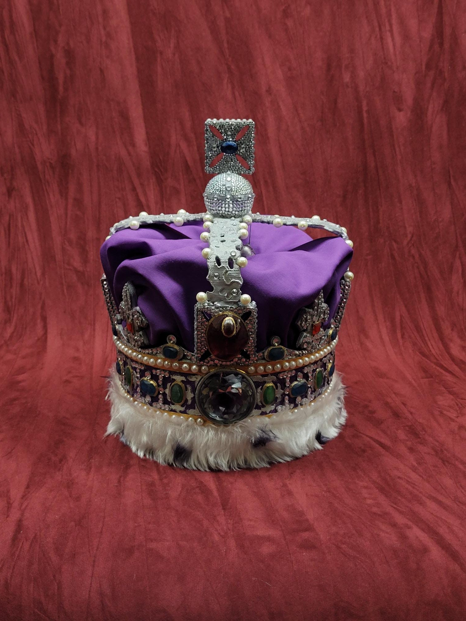 Queen Elizabeth Crown Replica State Imperial Crown - 1:1 Scale Prop ...