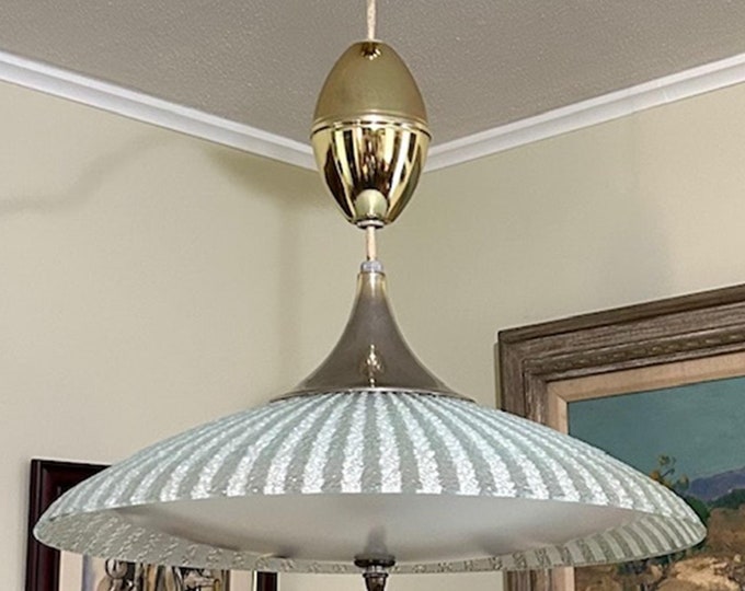 1950's Moe Light Atomic Flying Saucer 19" Pull-down/retractable Ceiling ...