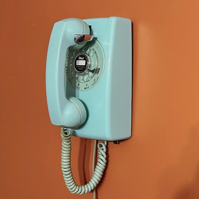 Clean 1964 Western Electric Rotary Bell Telephone, Model 554 BMP-62 ...