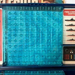 Clean/complete 1978 Battleship Naval Strategy Action Game From Milton ...