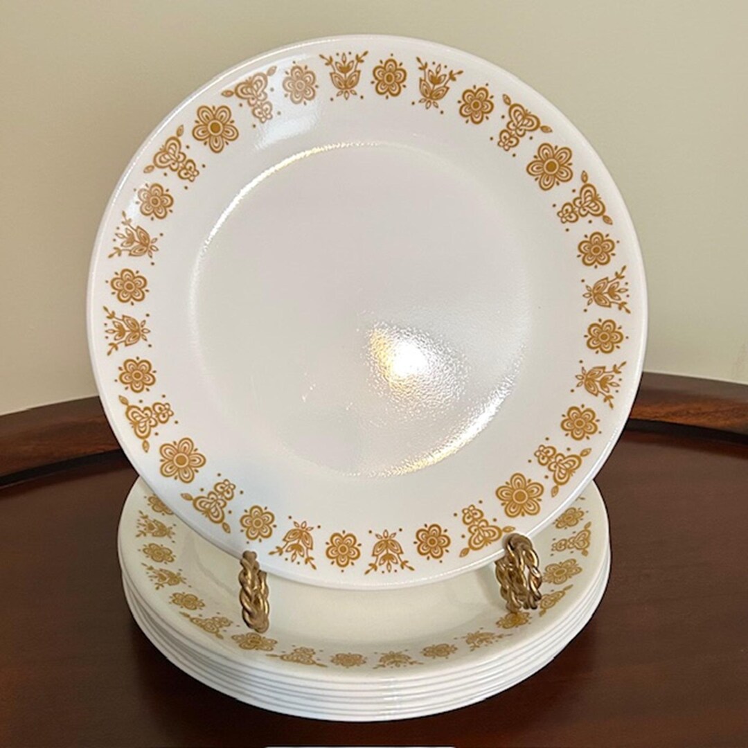 VERY CLEAN Set of 4 8.5 Corelle Butterfly Gold Salad or Luncheon Plates ...