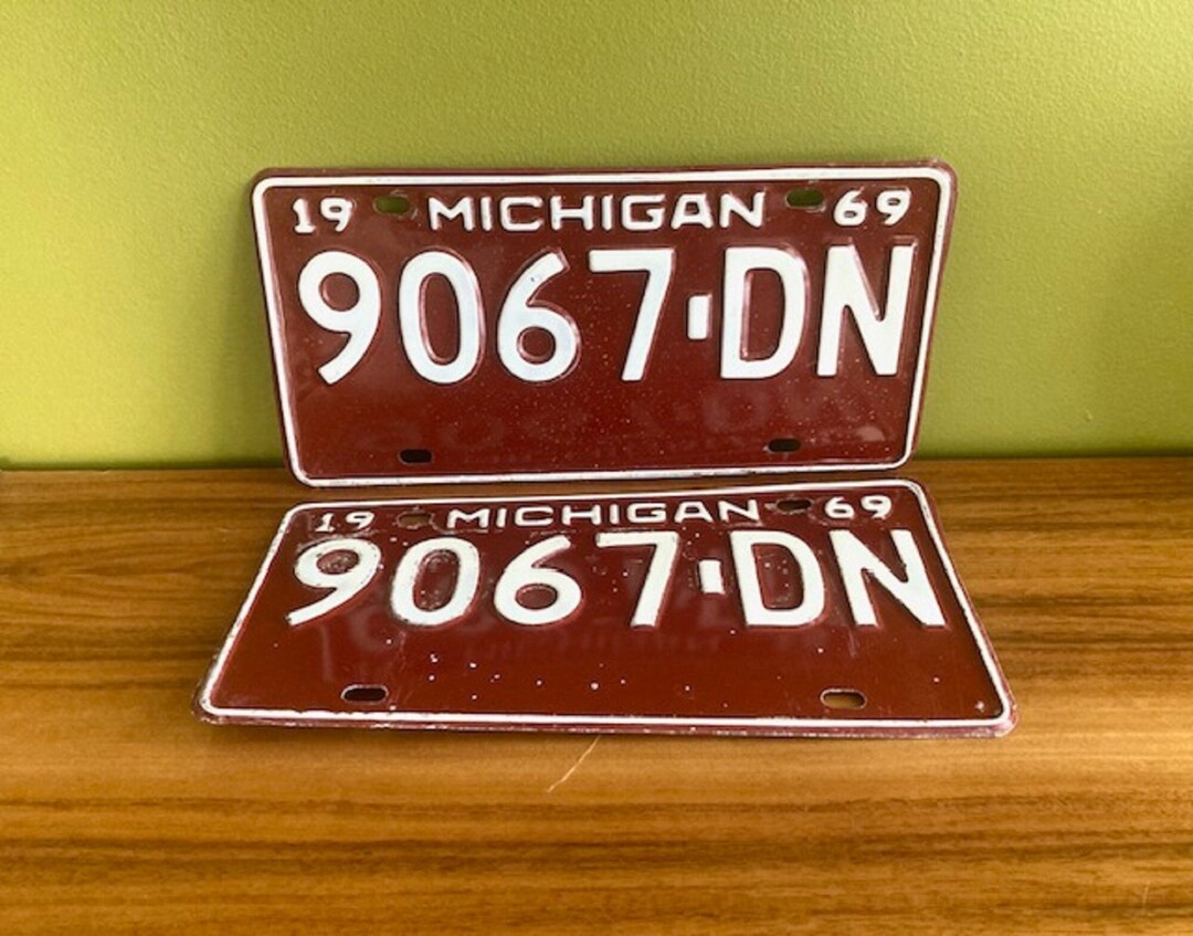 Vintage 1969 Michigan Truck License Plate Pair, 9067-DN - Etsy