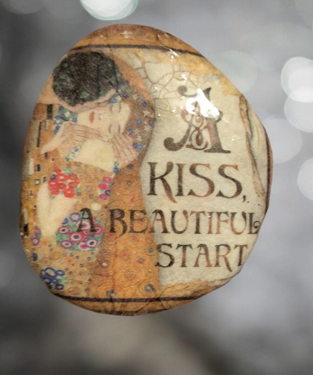 Klimt Decoupaged Rock Garden UV Resin Topped 'A Kiss, A Beautiful Start ...