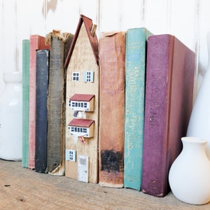 Book Nook Whimsical House | Rustic Apartment Book Nook | Primitive ...