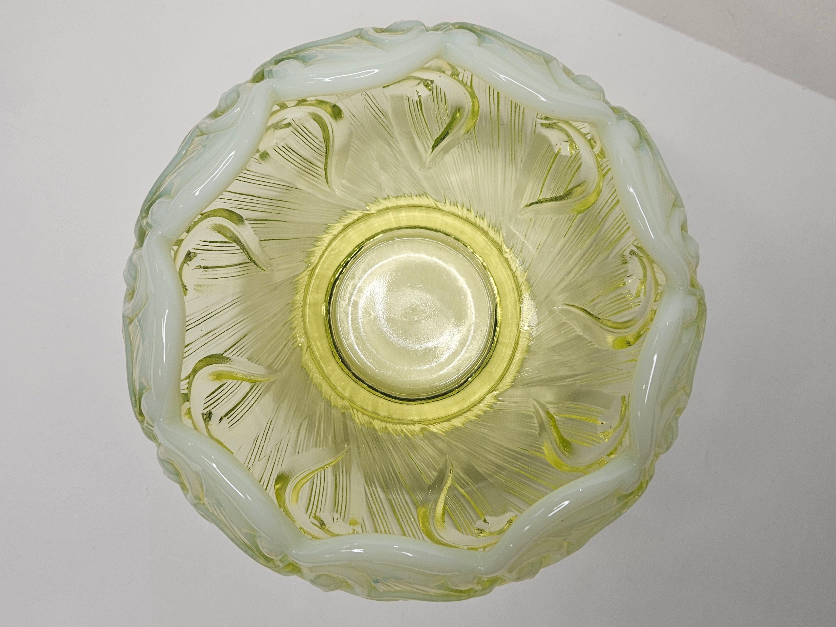 Fenton 2000 Vaseline Glass Lily of the Valley Rose Bowl Uranium Topaz ...