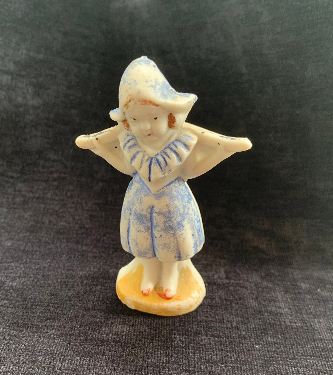 Bisque Dutch Milk Maid Figurine, Hand Painted Made in Japan - Etsy