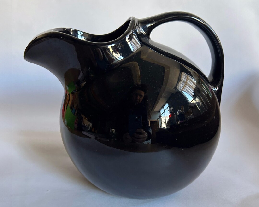 Hall Tilted Ball Pitcher With Ice Gaurd- Black Glaze With High Gloss ...