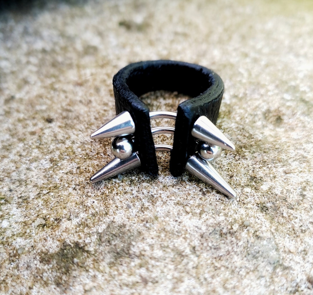 Spiky Ring, Edgy Alt Jewelry With Piercing Spikes,alt Girl Gift ...