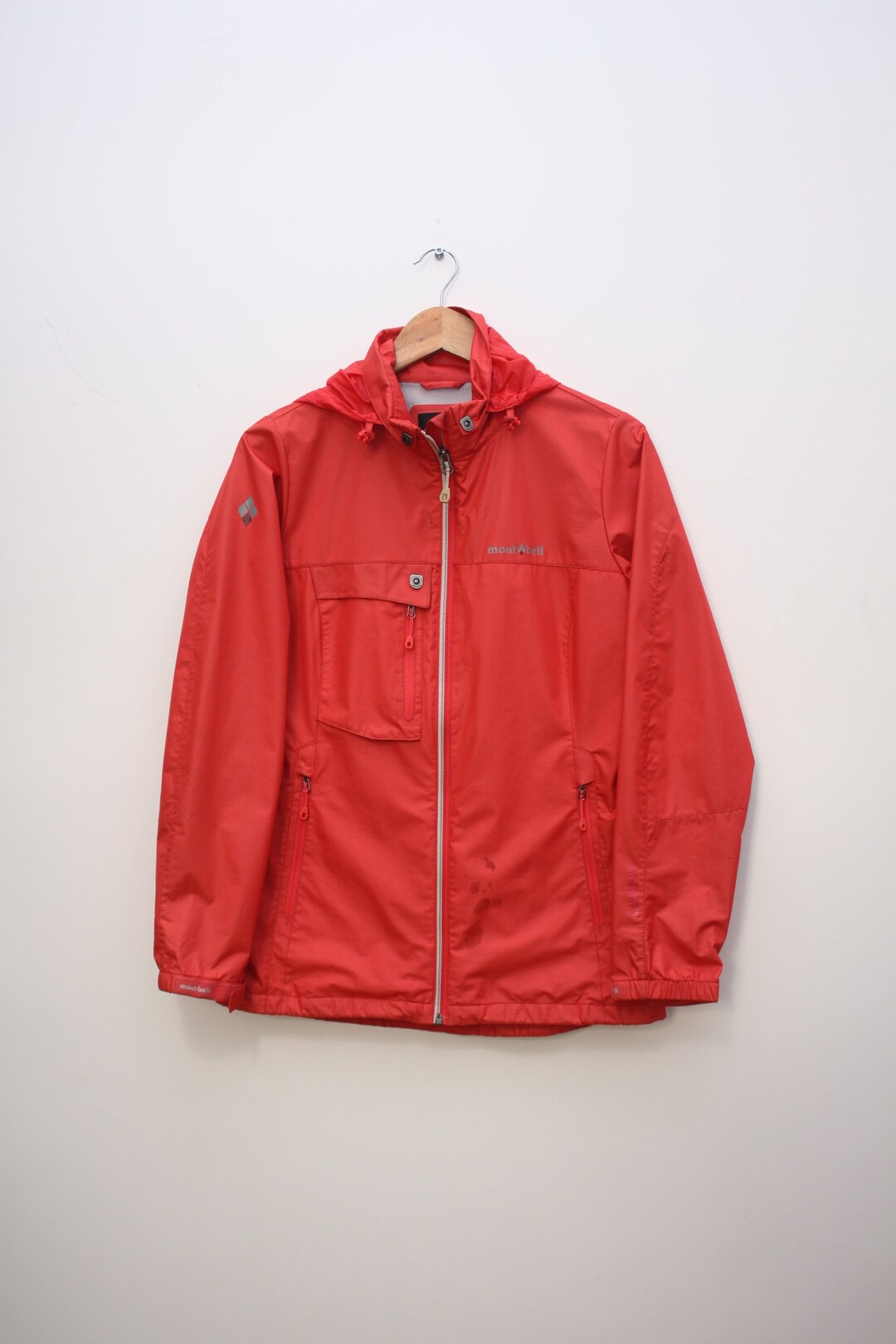 Montbell Red Lightweight Jacket Men's Small - Etsy