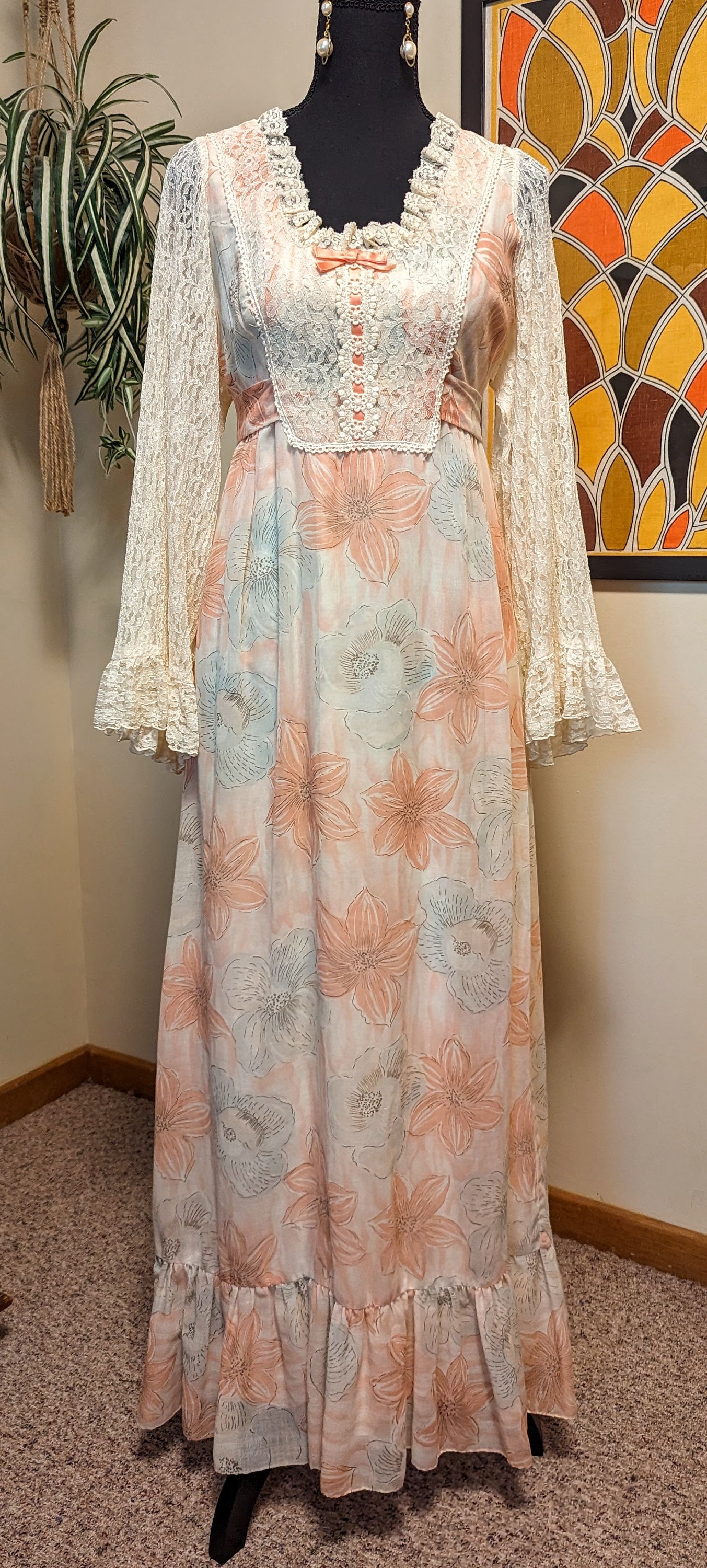 Vintage 1970s Floral & Lace Angel Sleeve Ruffle Square Neckline Tiered ...