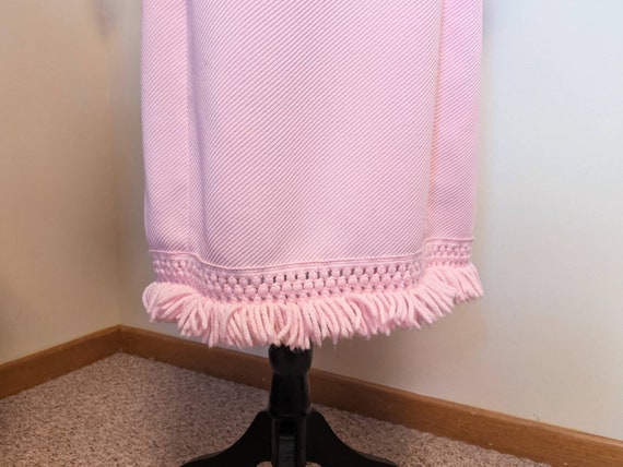 Vintage 1970s Pink "Edith Flagg" Designer Macrame Fri… - Gem