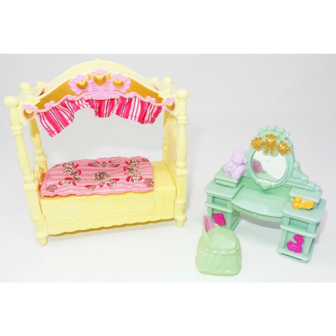 Fisher Price Loving Family Kid's Bedroom R6068 - Canopy Bed & Vanity - Etsy