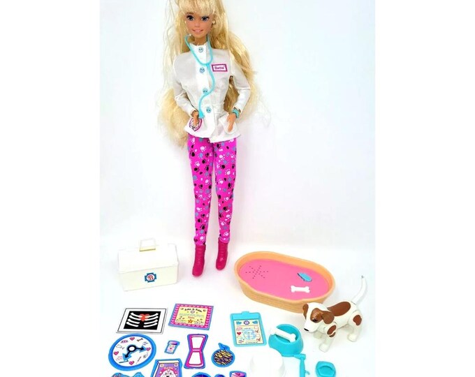 1996 Pet Doctor Veterinarian Barbie Doll With Dog, Bed W/ Sounds and ...