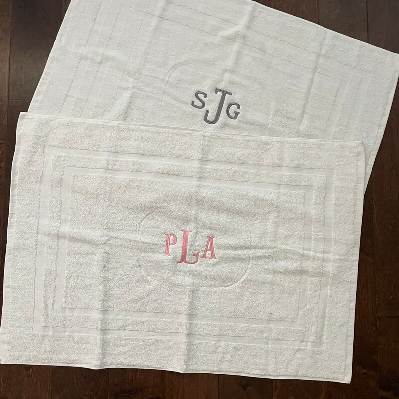 Monogrammed Bath Mat - Etsy