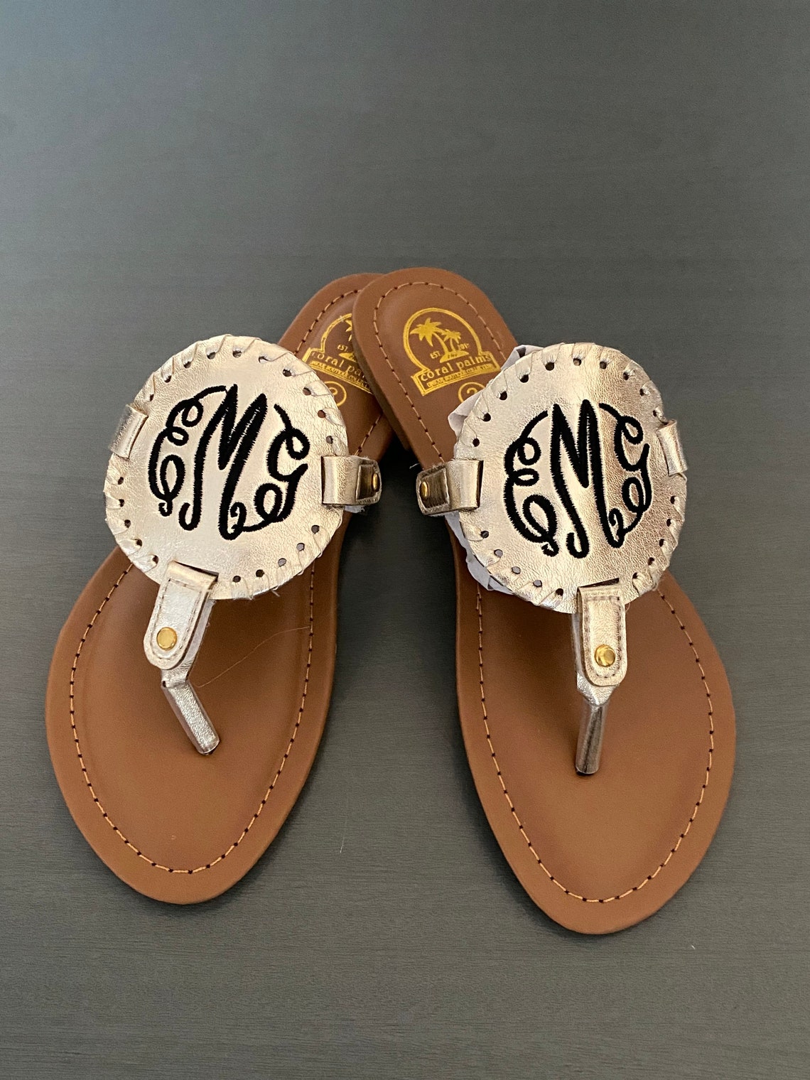 Girls Personalized Medallion Sandals/ Medallion Sandals - Etsy