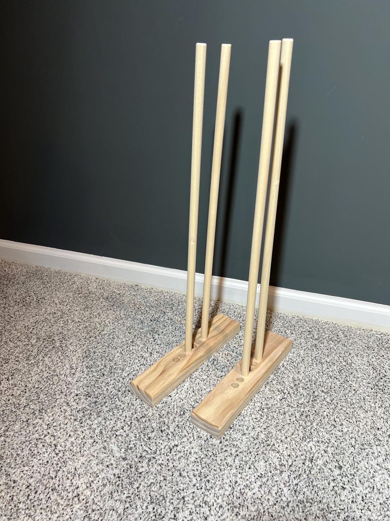 Art Canvas Floor Display Stand - Handmade Wooden Stand for Art Work - Etsy