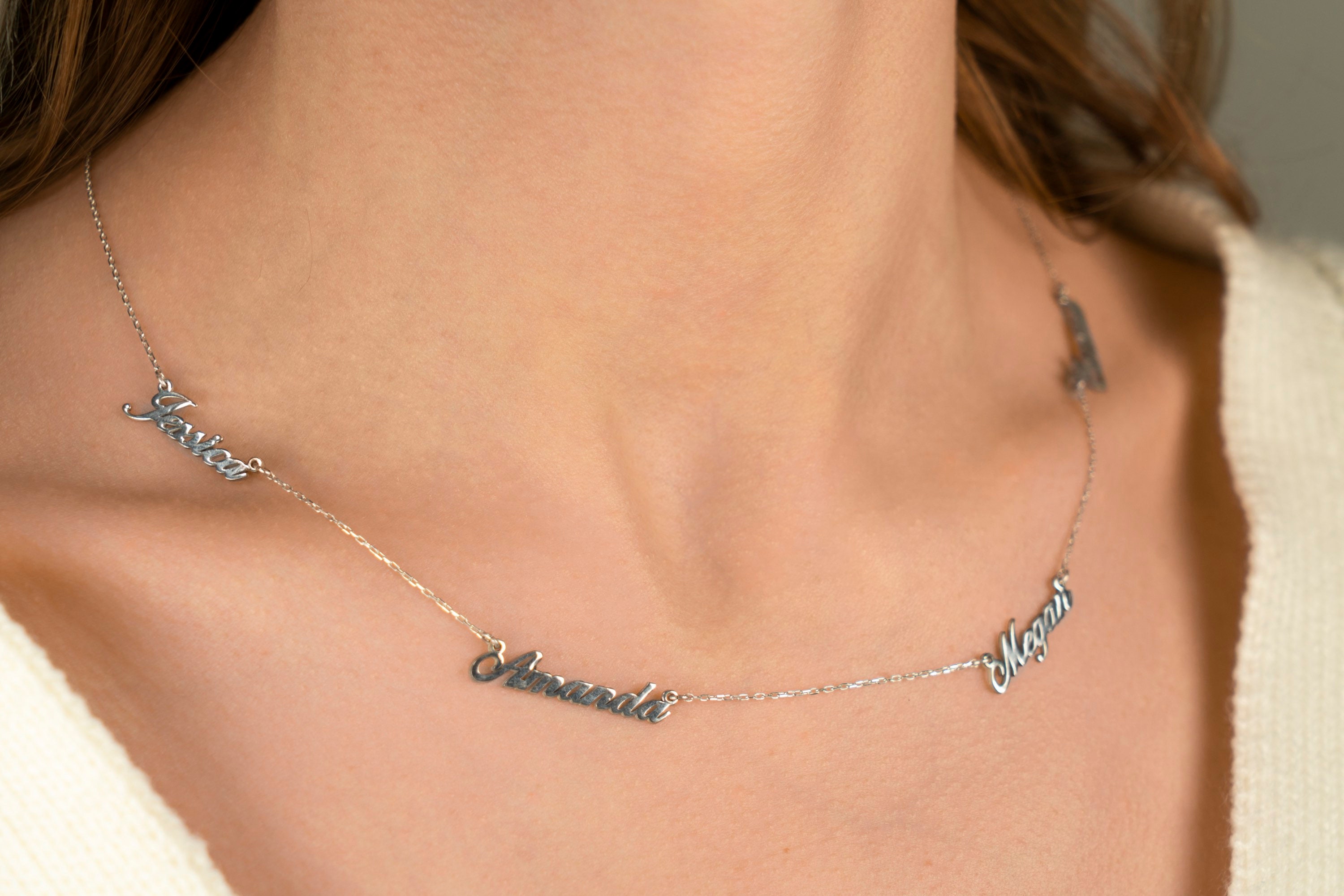 4 name necklace silver store