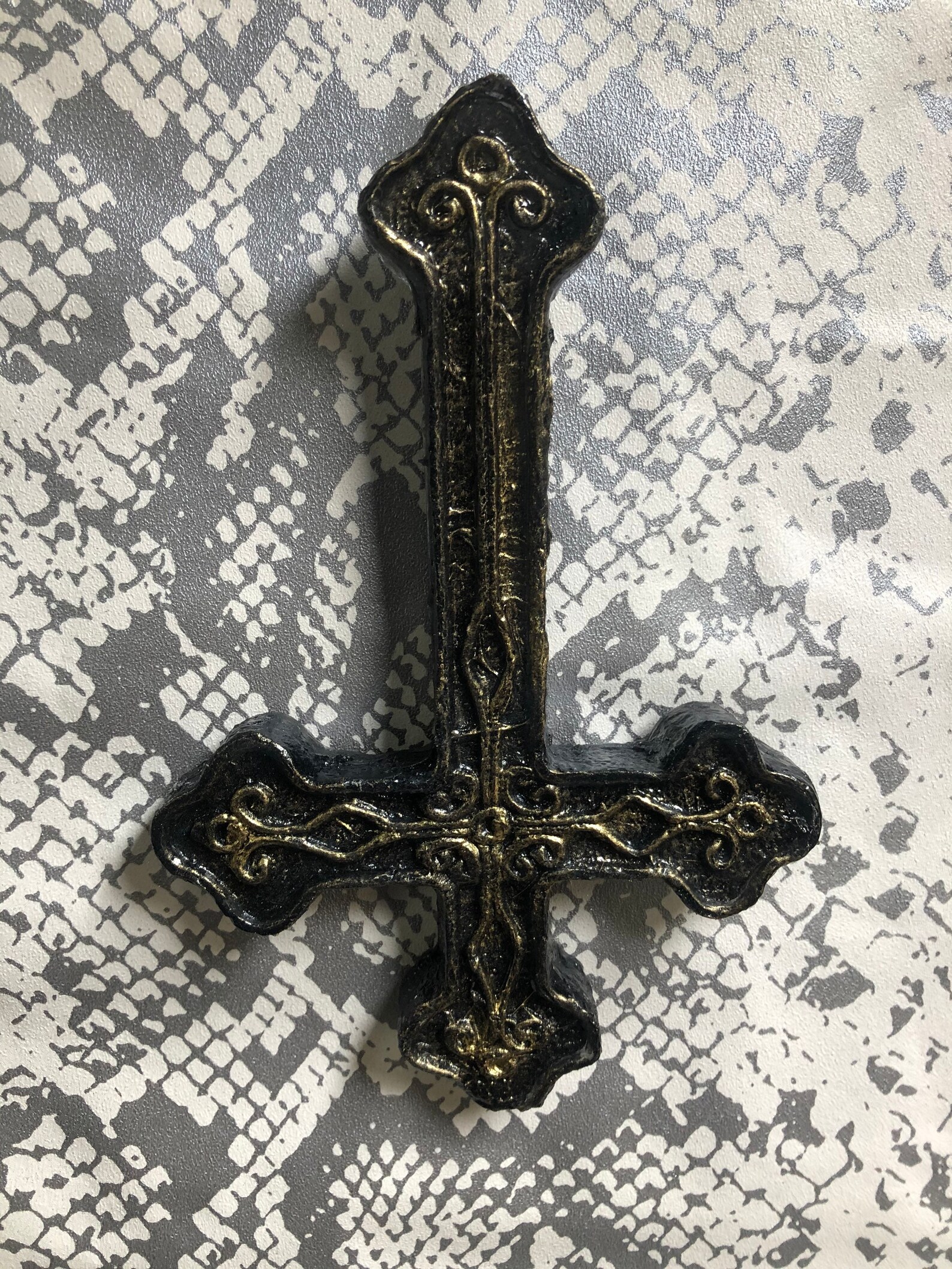 Cross / Inverted Cross Wall Hanging | Etsy