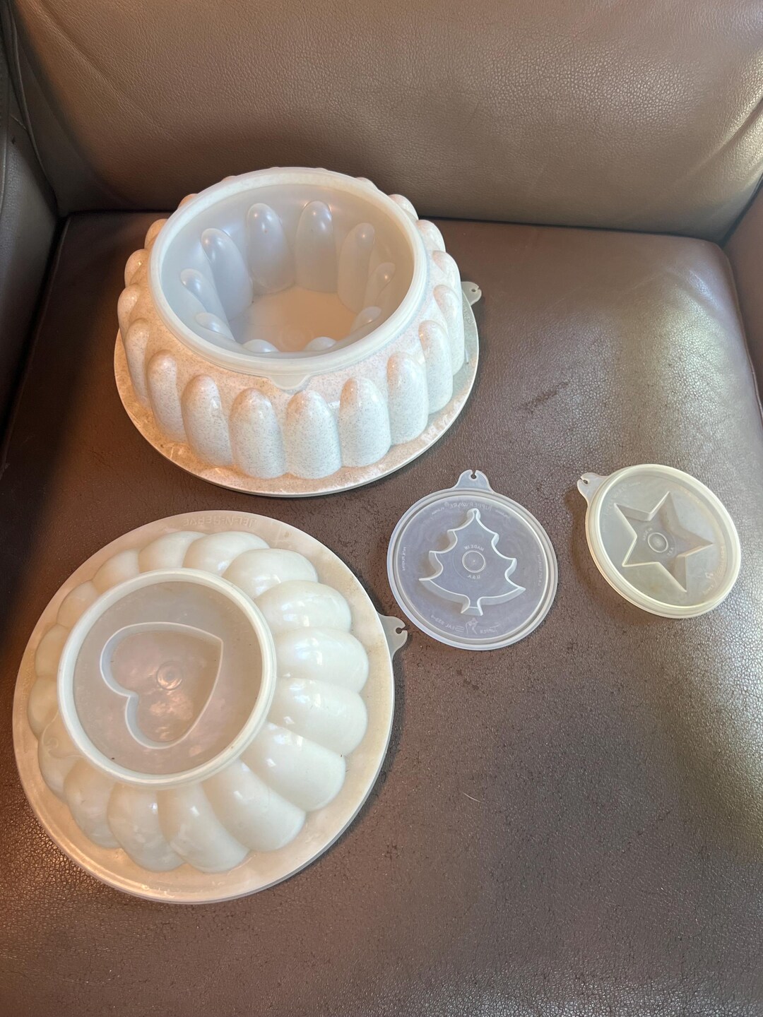 2 Vintage Tupperware Jello Molds - Etsy