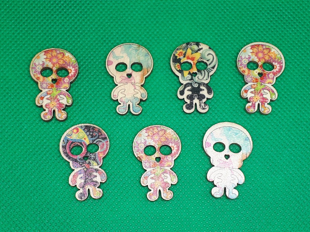 Skeleton Button Wooden Button Painting Buttons Skull Wood Craft Sewing ...