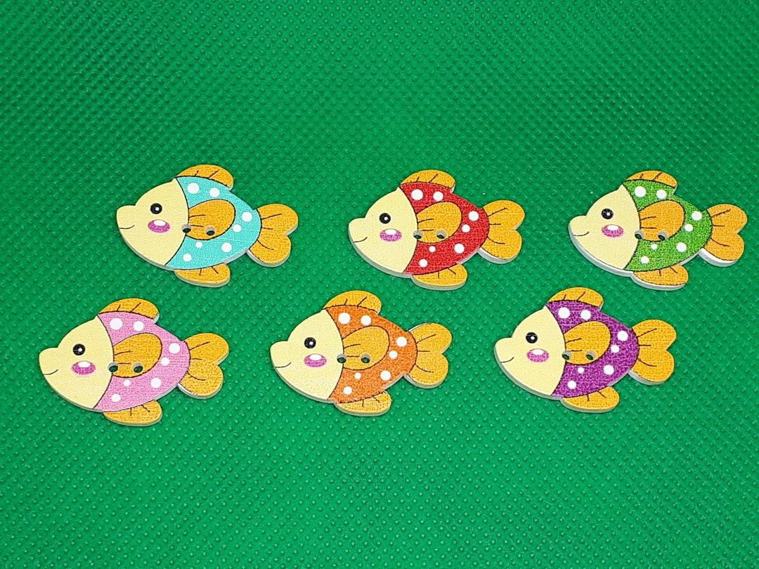 Wooden Buttons Fish Animal Colorful Pond Fish Garden Water Aquarium ...